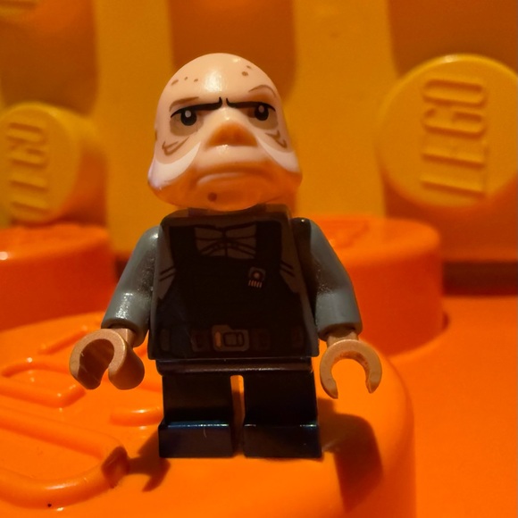 Lego | Toys | Lego Star Wars Ugnaught Minifigure | Poshmark